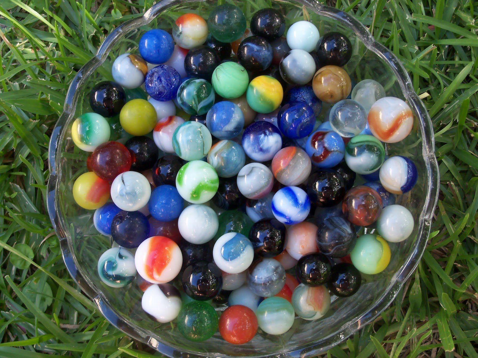 Glass Marbles Wallpapers on WallpaperDog