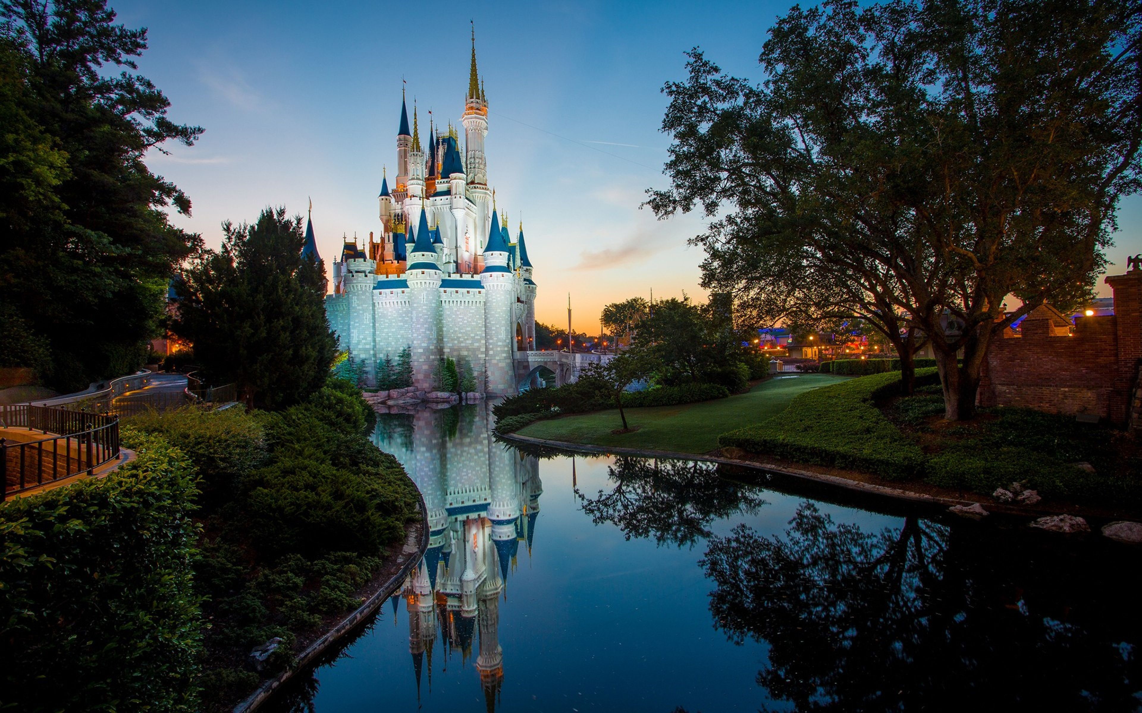 Disney World Parks Desktop Wallpapers on WallpaperDog